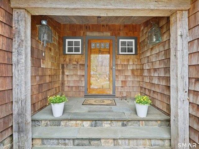 house with 5 bedroom, Wilton CT DS102728500