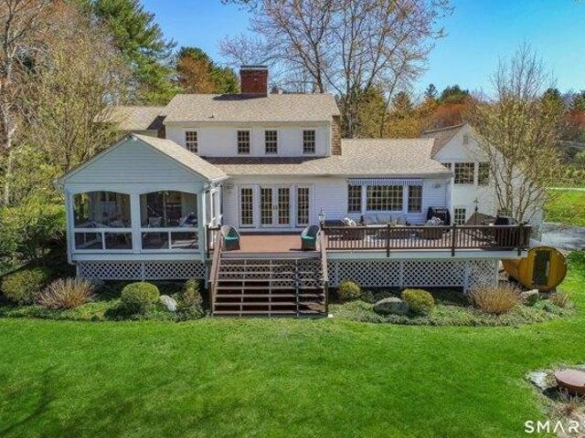 house with 5 bedroom, Wilton CT DS102312710