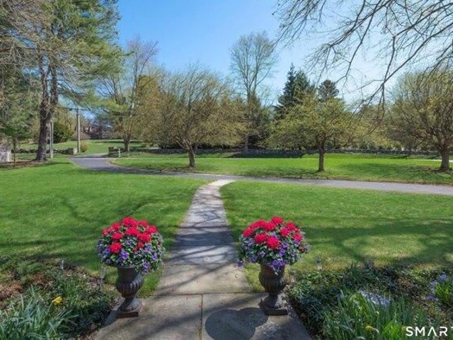 house with 5 bedroom, Wilton CT ES103070977