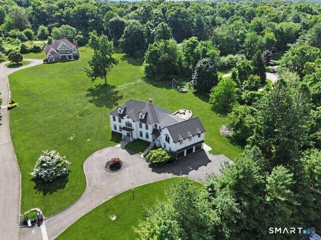 house with 5 bedroom, Wilton CT ES104850851