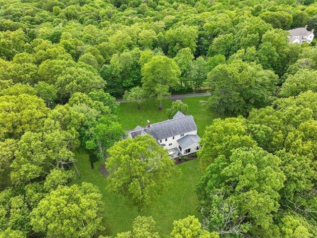 house with 5 bedroom, Wilton CT ES104112323