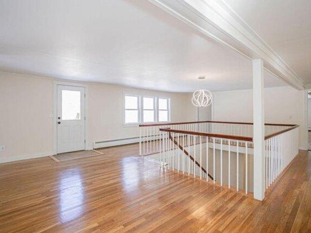 house with 5 bedroom, Wilton ME DS101934719