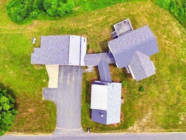 house with 5 bedroom, Wilton ME DS104298457
