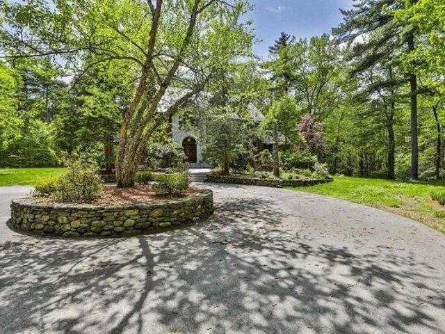 house with 5 bedroom, Wilton NH DS102708663