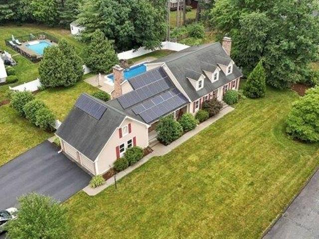 house with 5 bedroom, Wilbraham MA ES104540613