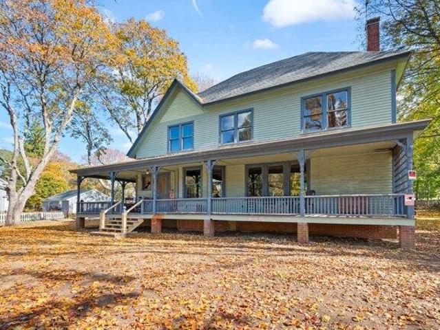 house with 5 bedroom, Willington CT DLS101660260
