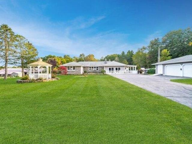 house with 5 bedroom, Willington CT ES104332929