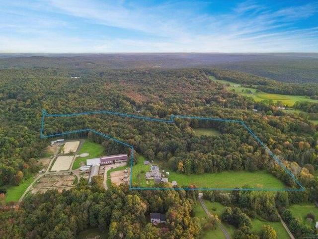 house with 5 bedroom, Willington CT ES104791579