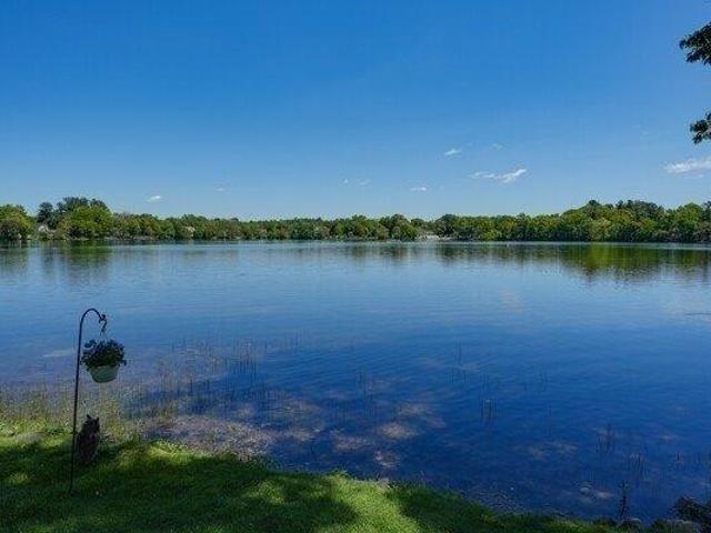 house with 5 bedroom, Wilmington MA ES104808958