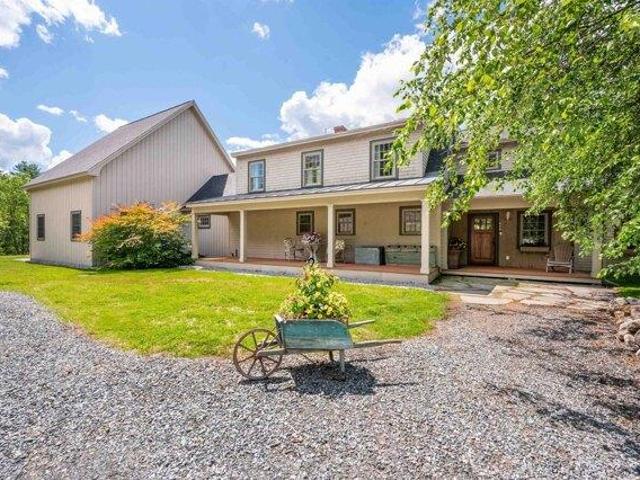 house with 5 bedroom, Wilmot NH DS104010424