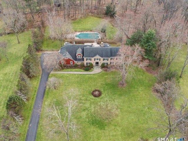 house with 5 bedroom, Woodbridge CT DLS102063467