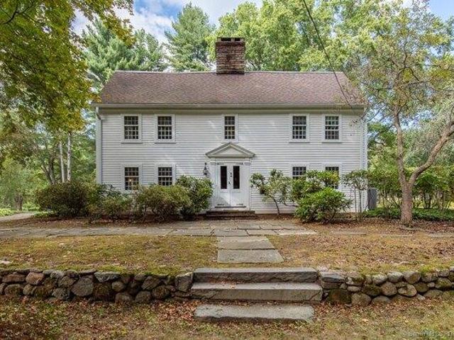 house with 5 bedroom, Woodbridge CT DLS102282270