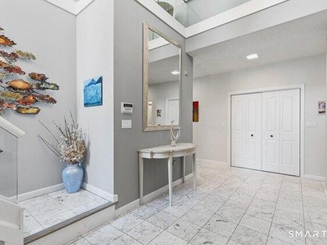 house with 5 bedroom, Woodbridge CT ES104264973