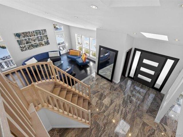 house with 5 bedroom, Woodbury NY ES103604006
