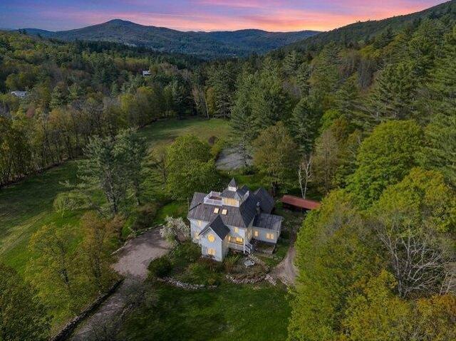 house with 5 bedroom, Woodstock VT DS104191295