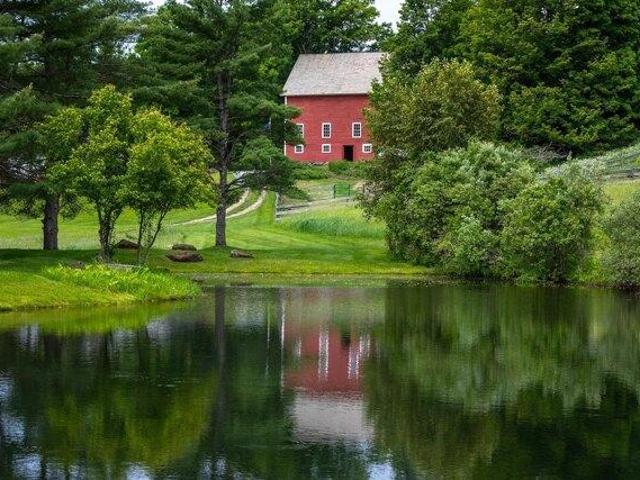 house with 5 bedroom, Woodstock VT ES103432985