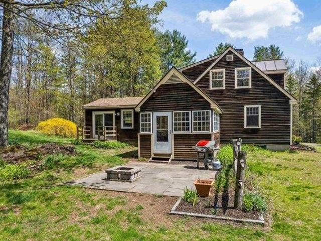 house with 5 bedroom, Woodstock VT ES103928028