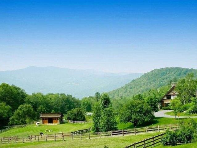 house with 5 bedroom, Woodstock VT ES105173086
