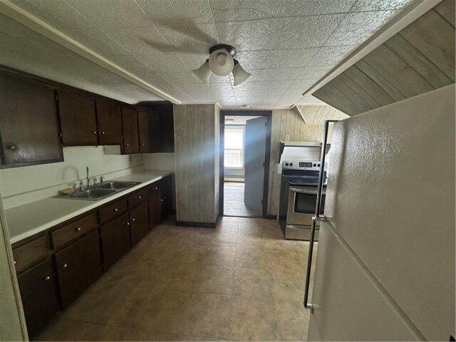 house with 5 bedroom, Woonsocket RI DS103444900