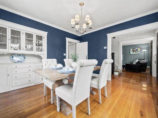 house with 5 bedroom, Woburn MA DS103499250