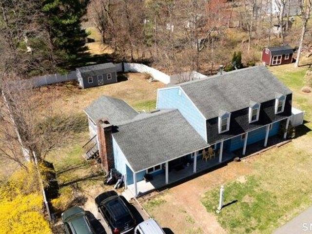house with 5 bedroom, Wolcott CT DLS102218197