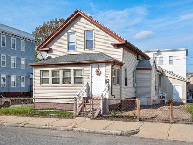 house with 5 bedroom, Worcester MA DS102412520