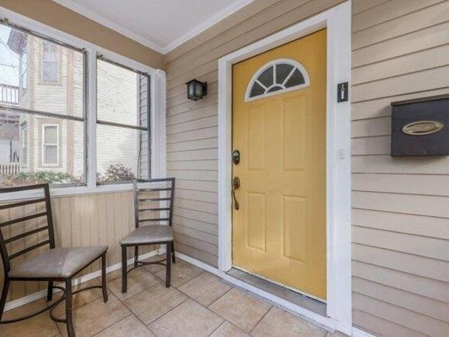 house with 5 bedroom, Worcester MA ES105081260