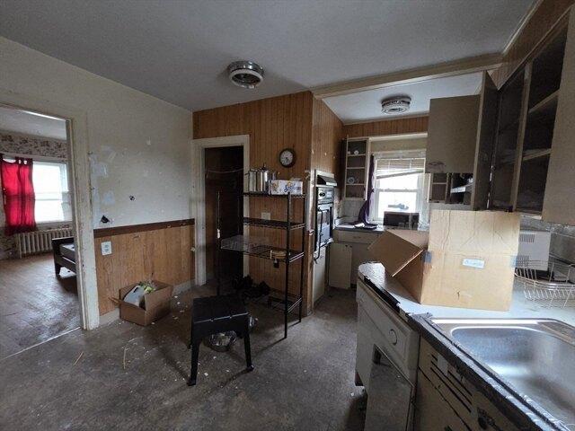 house with 5 bedroom, Worcester MA ES105114047