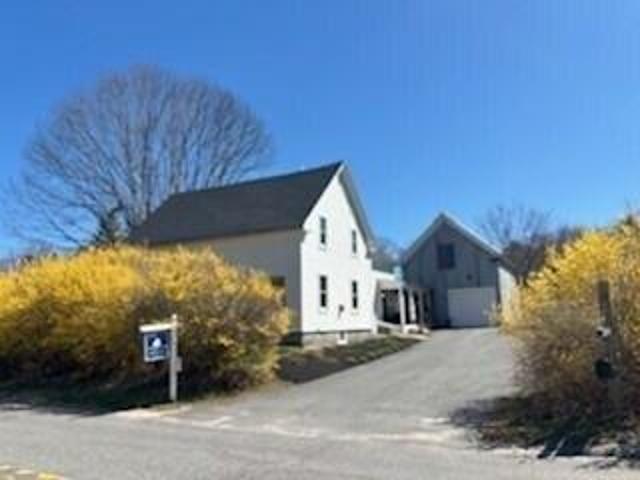 house with 5 bedroom, Yarmouth ME DLS102284261