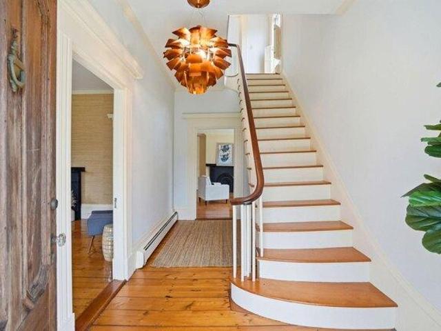 house with 5 bedroom, Yarmouth Port MA ES105092597