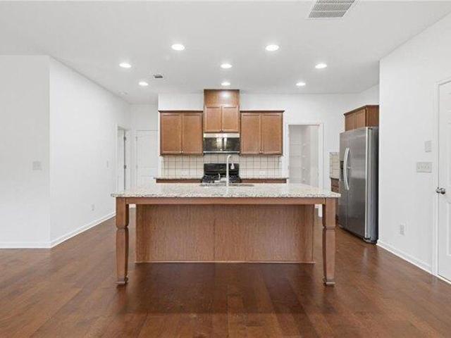 house with 5 bedroom, Acworth GA ES104899769