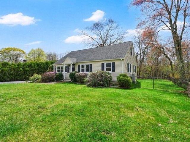 house with 5 bedroom, Agawam MA DS103020744