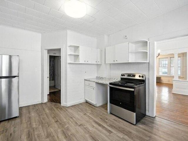 house with 5 bedroom, Agawam MA ES105041034