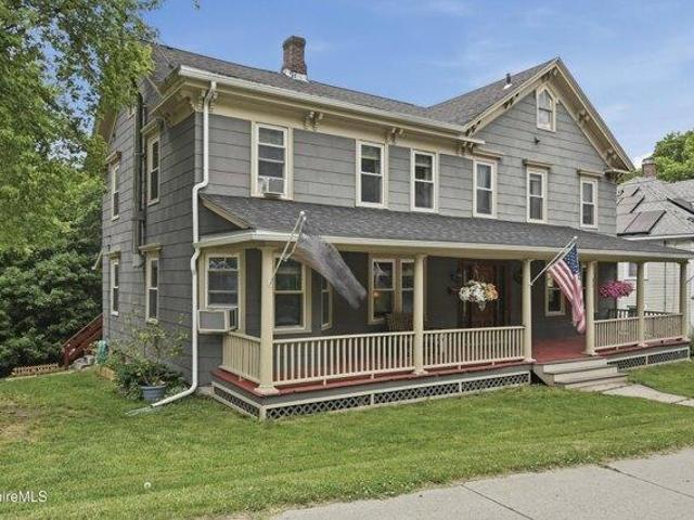 house with 5 bedroom, Adams MA ES105080597