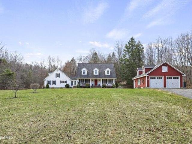 house with 5 bedroom, Adams MA ES105107496