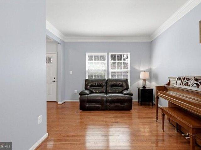 house with 5 bedroom, Aldie VA ES104900790