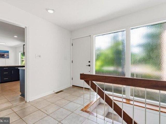 house with 5 bedroom, Alexandria VA ES104907313