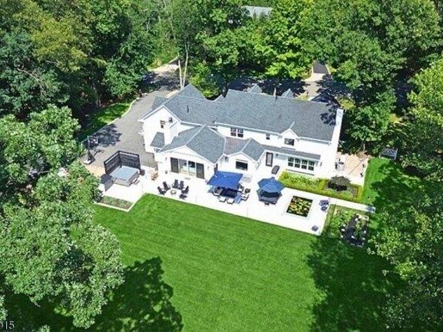 house with 5 bedroom, Allendale NJ ES104920121