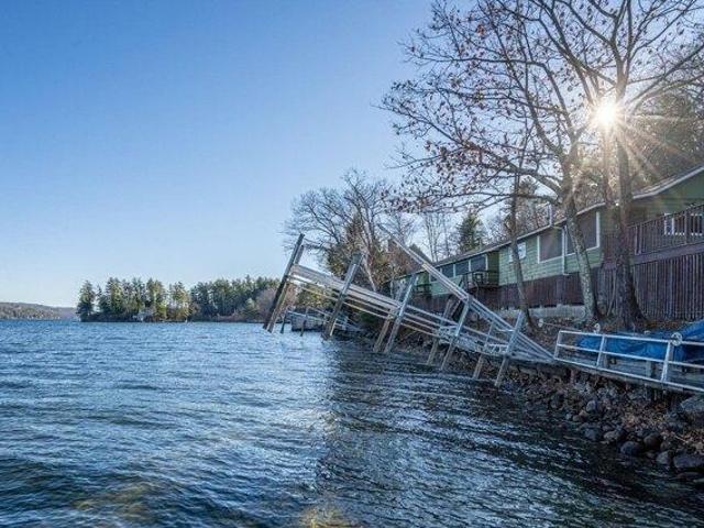 house with 5 bedroom, Alton NH DLS91537661