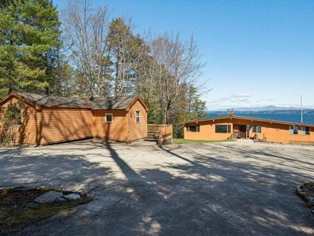 house with 5 bedroom, Alton NH DLS102119726