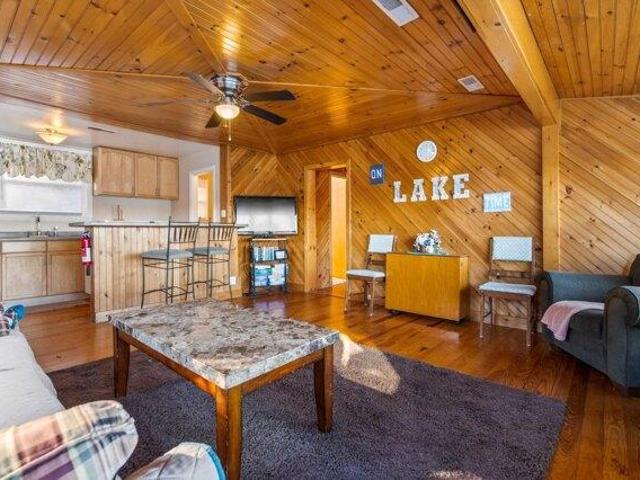 house with 5 bedroom, Alton NH ES105141366