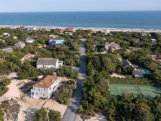 house with 5 bedroom, Amagansett NY DLS102244002