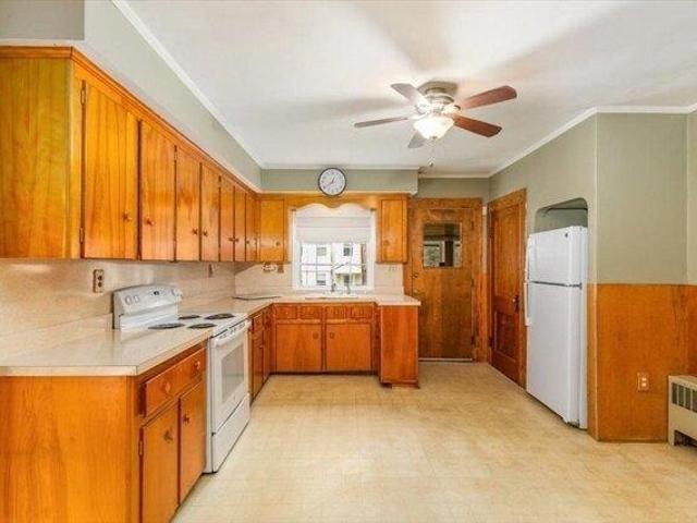 house with 5 bedroom, Amesbury MA DS102316071