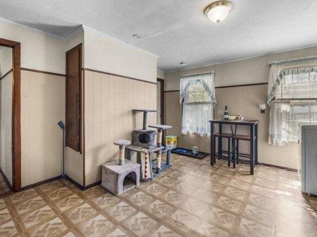 house with 5 bedroom, Amesbury MA ES105229006