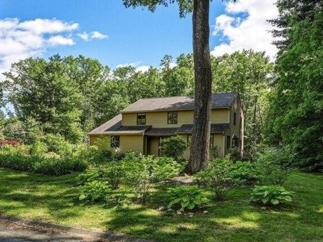 house with 5 bedroom, Amherst MA DLS103019960