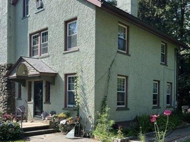 house with 5 bedroom, Amherst MA DS102594256