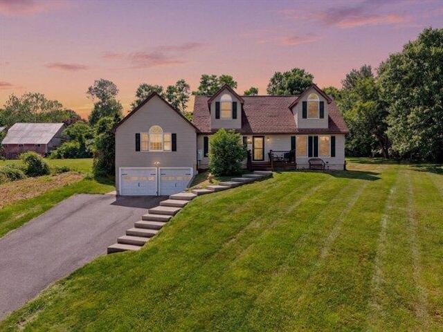house with 5 bedroom, Amherst MA ES105105287