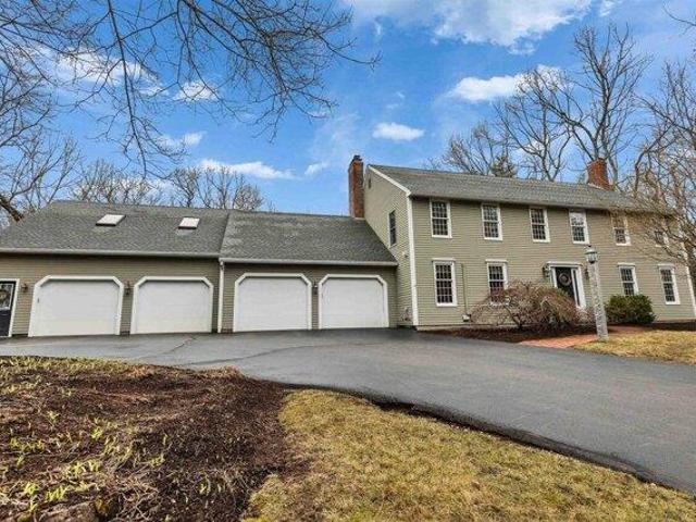 house with 5 bedroom, Amherst NH DLS102443540