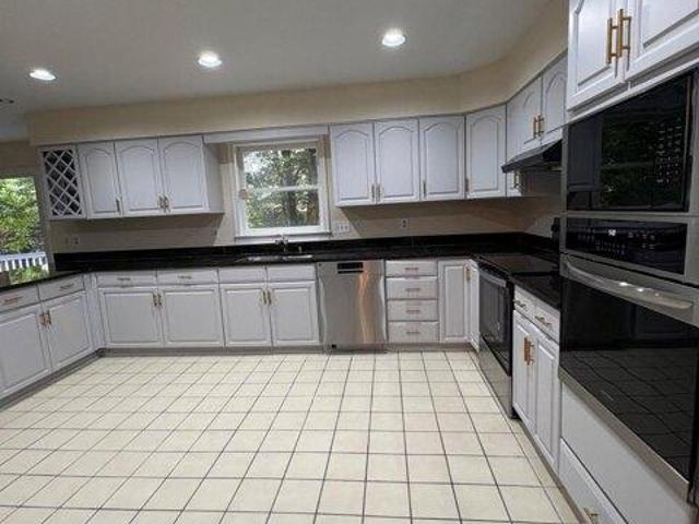 house with 5 bedroom, Annandale VA ES103605107