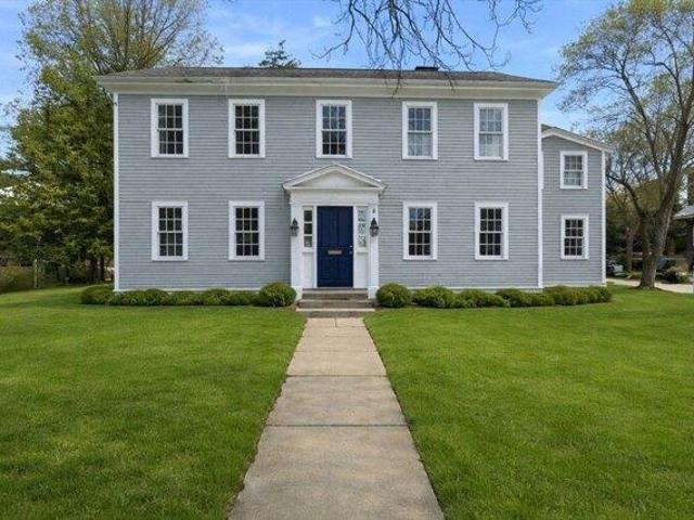 house with 5 bedroom, Andover MA DLS102372221